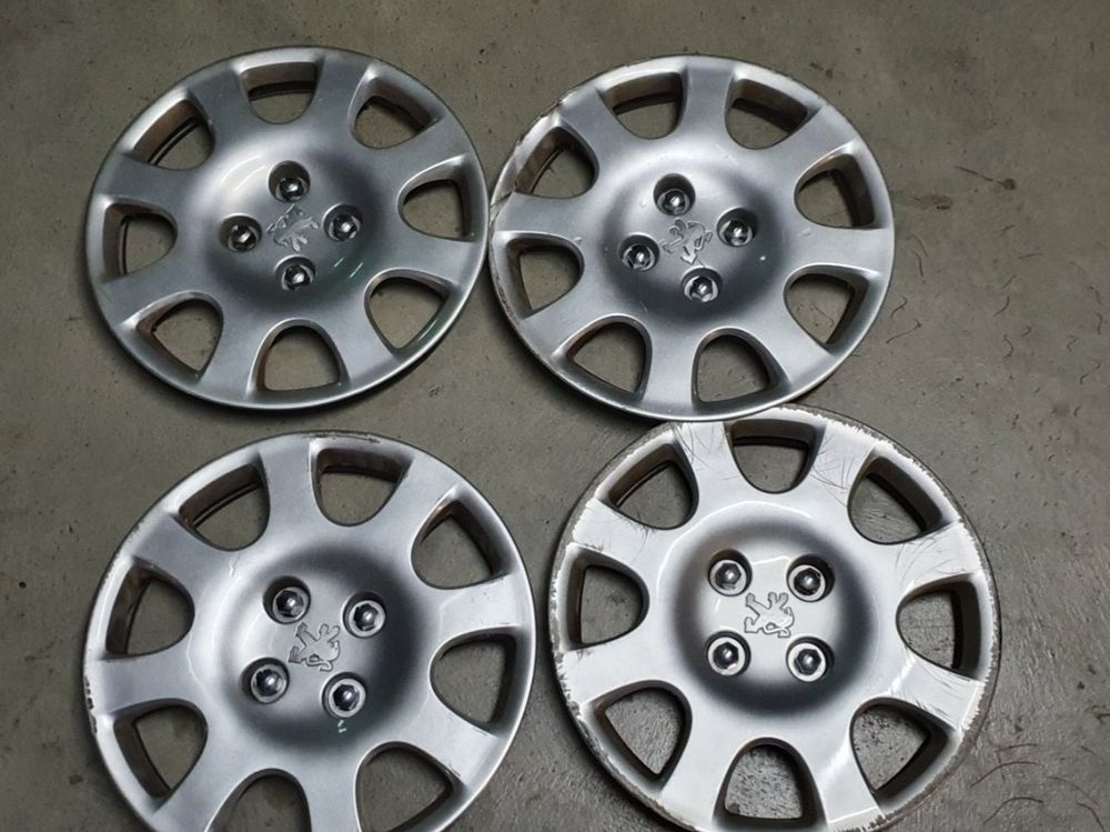 Enjoliveurs Peugeot d'origine (Gebraucht) in Rheinfelden für CHF 1 ...