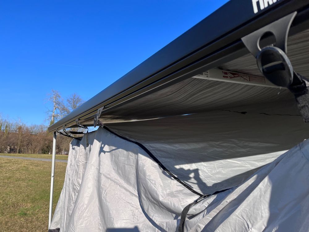 Thule QuickFit Markisenzelt (Gebraucht) in Steinhausen für CHF 250 ...