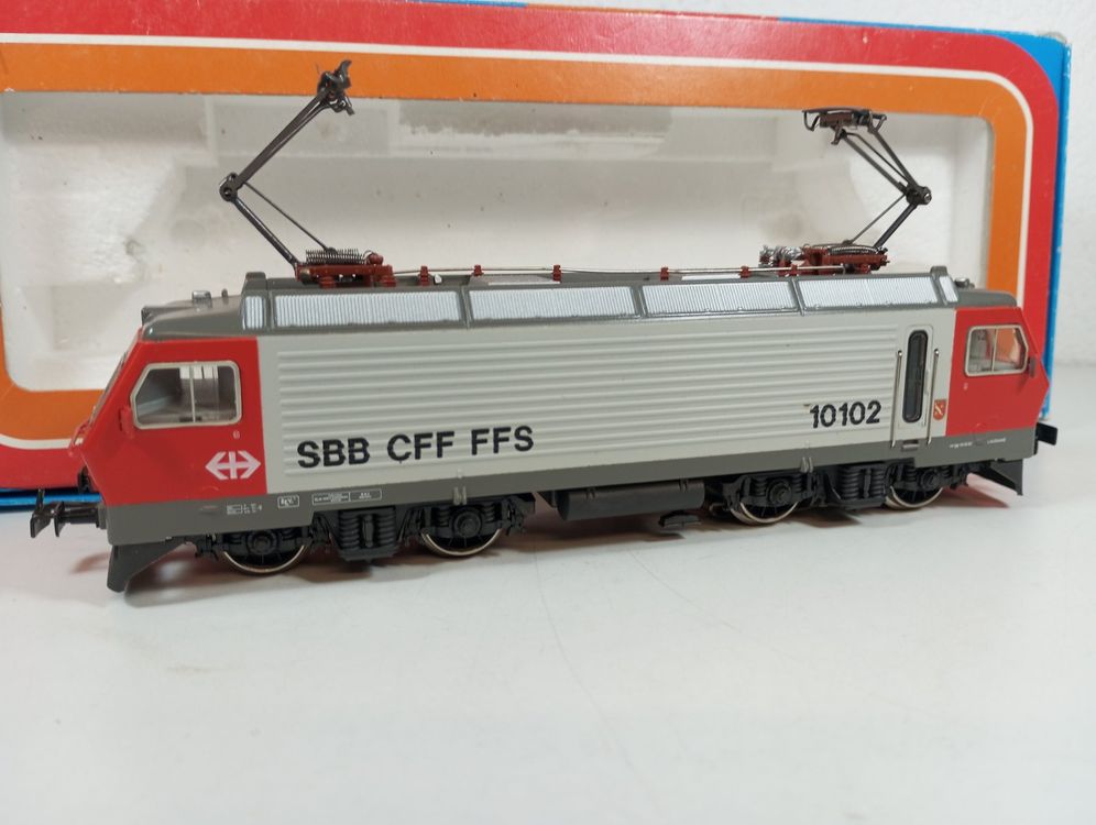 Märklin: 3323, Lokomotive Re 4/4 IV SBB CFF (Gebraucht) in Fontaines NE für CHF 65 – mit ...