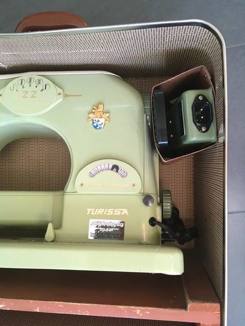 Turissa Nähmaschine (Gebraucht) in Aesch BL für CHF 300 – nur Abholung ...