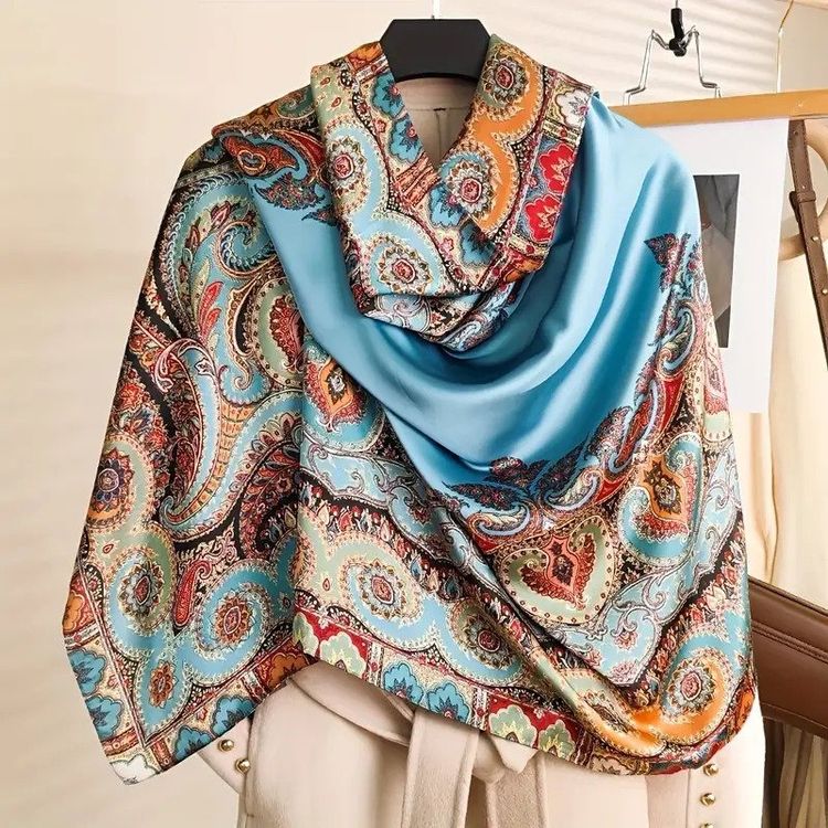 XXL Foulard in Paisley Muster NEU (Gebraucht) in Bern für CHF 12 – mit Lieferung auf Ricardo kaufen