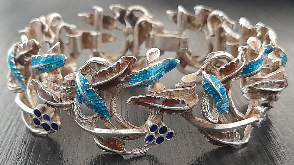Bracelet en argent 800 Émaillée. Ab 1.- (Gebraucht) in Lausanne für CHF 32 – mit Lieferung auf ...