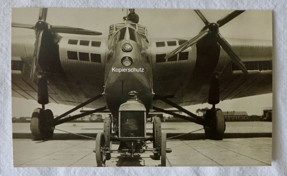 AK Flugzeug Junkers im Schlepptau von einem Auto Oldtimer (Gebraucht) in Wallisellen für CHF 25 ...