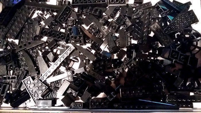 Lego 200 Schwarze Teile Noires -L46 (Gebraucht) in Morges für CHF 16 – mit Lieferung auf Ricardo ...