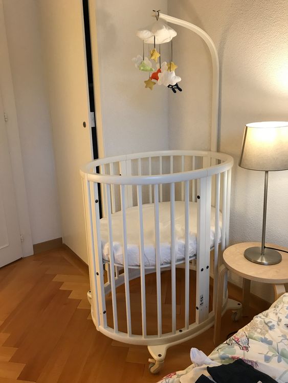 Lit Stokke Sleepi Mini Blanc et kit extension Sleepi (Gebraucht) in ...