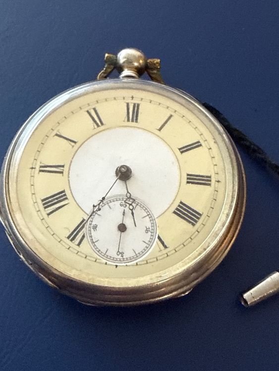 Antike Taschenuhr echt Silber mit Schlüssel 43 mm (Gebraucht) in Pfeffingen für CHF 34 – mit ...