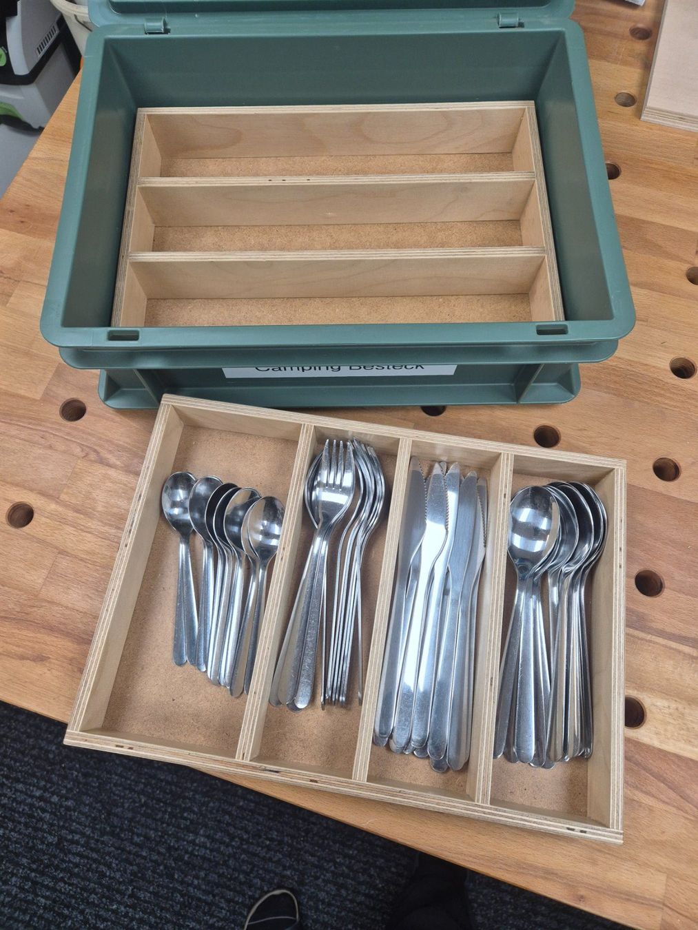 Camping Besteck in Rako-Box (Gebraucht) in Pfungen für CHF 25 – mit ...
