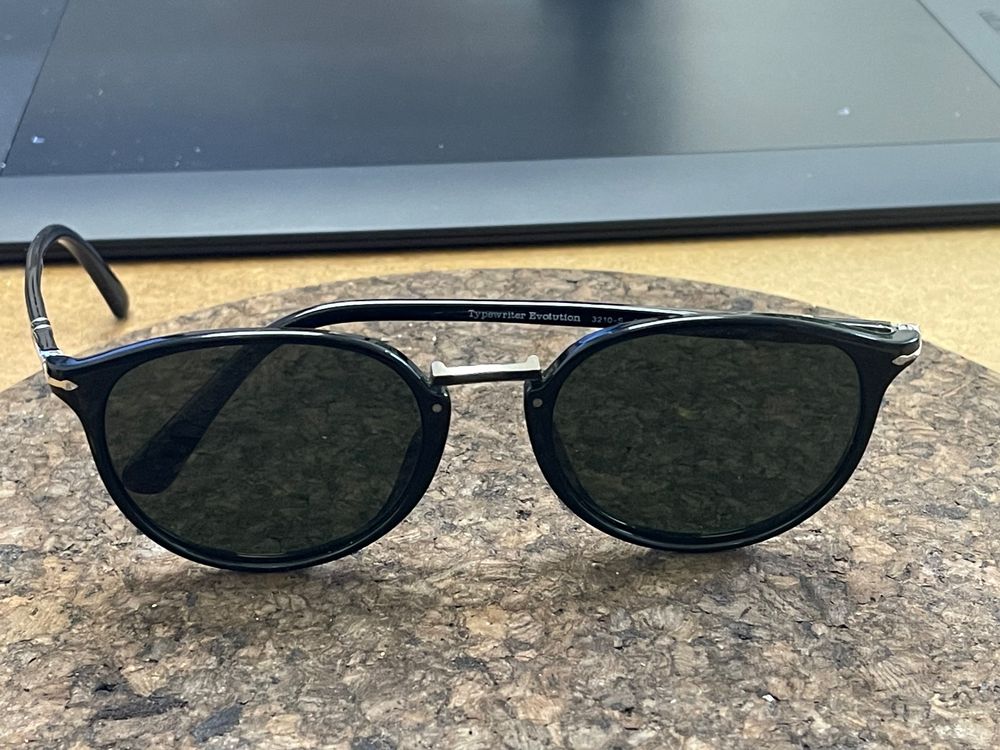 Persol Typewriter Evolution Sonnenbrille (Gebraucht) in Zürich für CHF ...