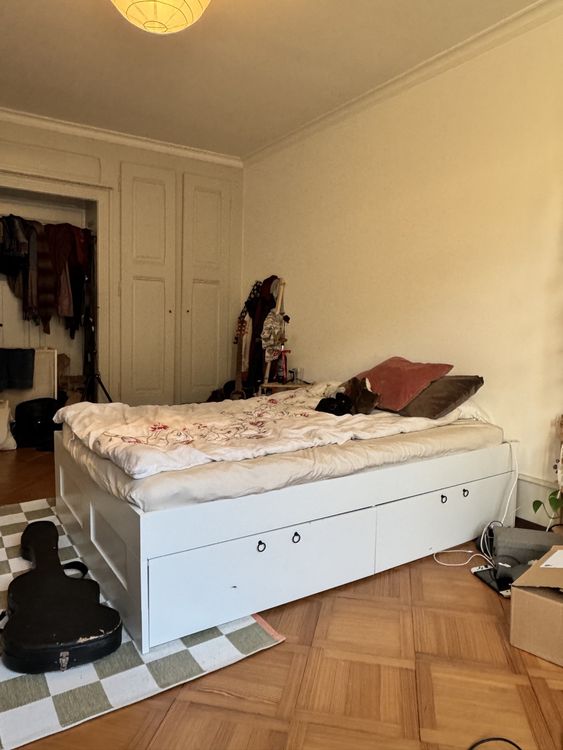 Weisses Bett mit Schubladen 140x200 | Kaufen auf Ricardo