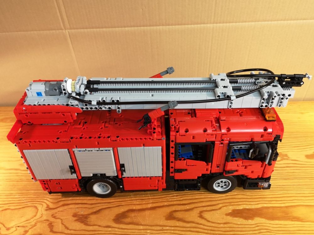 Happy Build YC-23004 Fire Truck (Gebraucht) in Zürich für CHF 120 – mit ...