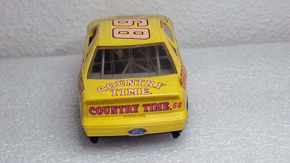 1991 Country Time # 68 Nascar. Maßstab 1/32 Bobby Hamilton (Gebraucht ...