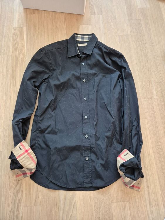 Burberry Hemd (S) (Gebraucht) in Muttenz für CHF 34.9 – mit Lieferung auf Ricardo kaufen