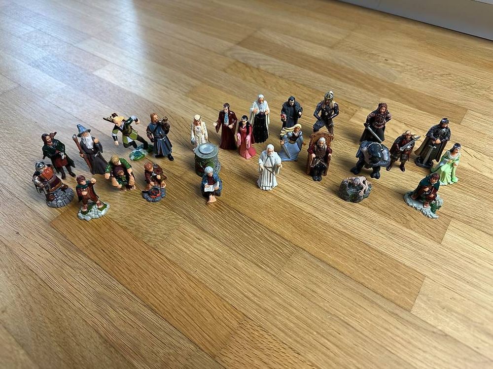 Herr der Ringe Überraschungsei Figuren - Sammlung (25 Stk) | Kaufen auf ...