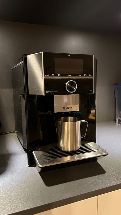 Kaffeevollautomat Siemens EQ.9 plus s700 Milchbehälter | Kaufen auf Ricardo