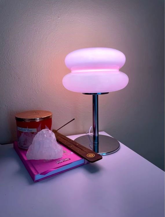 Pink mood lamp (Neu und originalverpackt) in Binningen für CHF 50 – mit ...