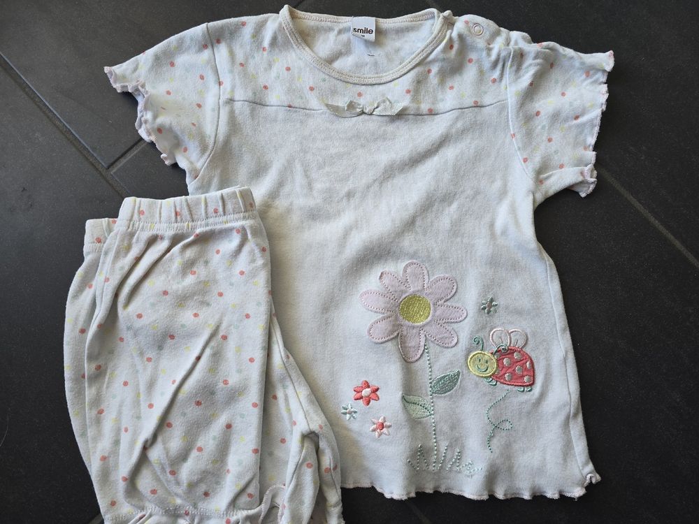 Süsses Sommer Pyjama gr.98 (Gebraucht) in Unterentfelden für CHF 4 – mit Lieferung auf Ricardo ...