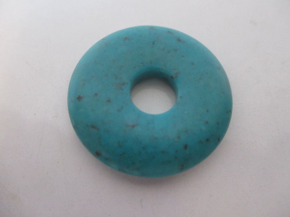 Türkis Schmuckanhänger in Donut-Form | Kaufen auf Ricardo