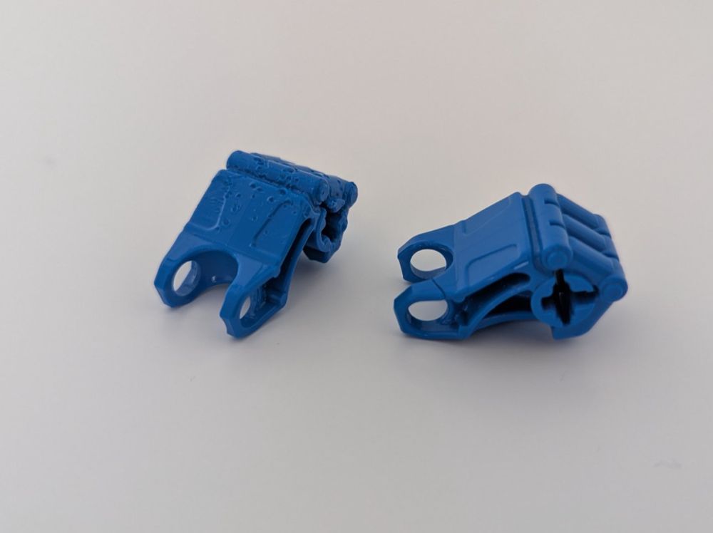 LEGO Hero Factory Hero 7169 Mark Surge (Gebraucht) in Zürich für CHF 5. ...