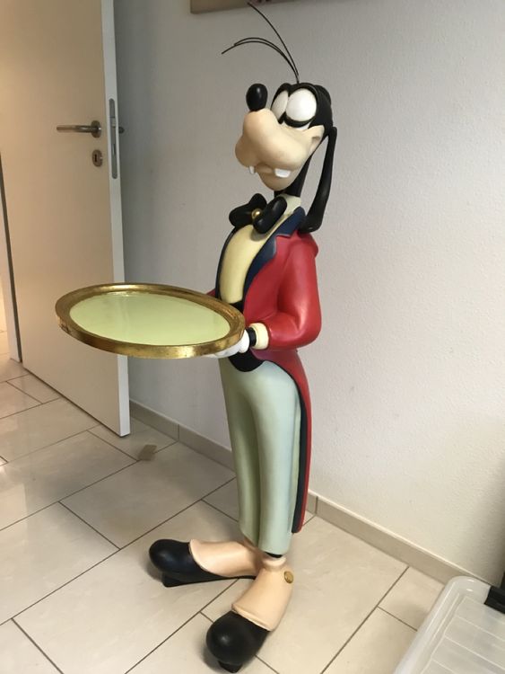 Goofy Butler | Kaufen auf Ricardo