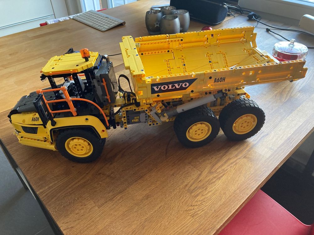 Lego Technic 42114 Knickgelenkter Volvo-Dumper | Kaufen auf Ricardo
