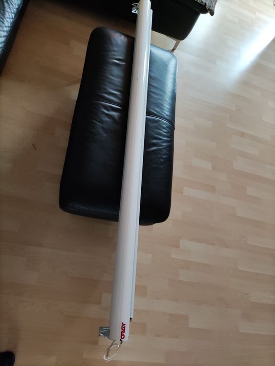 Roll-Beamer-Leinwand der Firma ORGY SA Elektrisch (Gebraucht) in ...