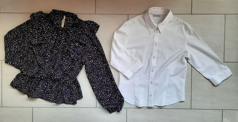 2 Blusen Grösse 36/S (Gebraucht) in Einigen für CHF 6 – mit Lieferung ...