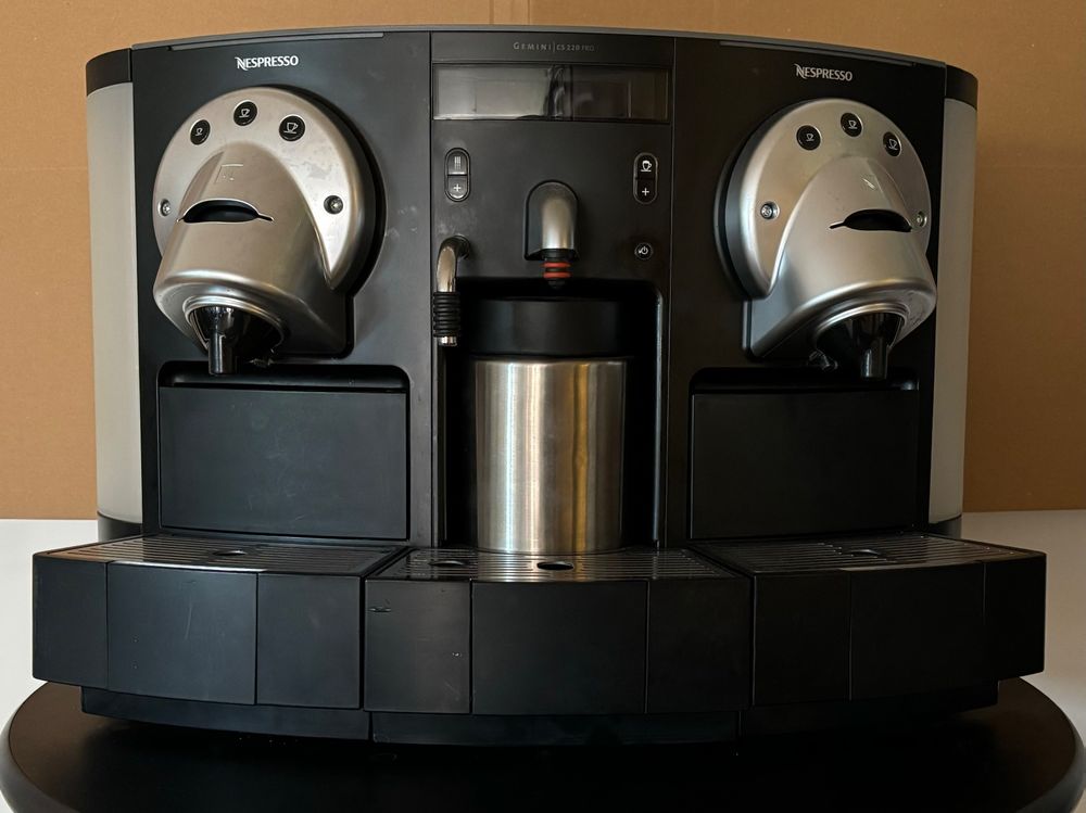 Nespresso Professional CS220 Gemini (Gebraucht) in Wahlen b. Laufen für ...