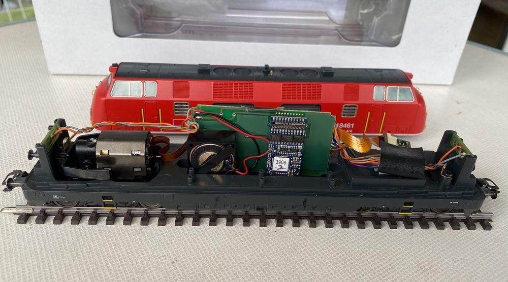 Am 4/4 SBB Märklin 39801 Softdrive mfx Sound (Gebraucht) in Adliswil ...