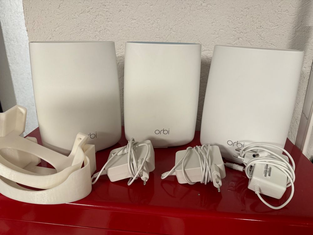Netgear Orbi RBS50 + Satellite (Gebraucht) in Gebenstorf für CHF 80 ...