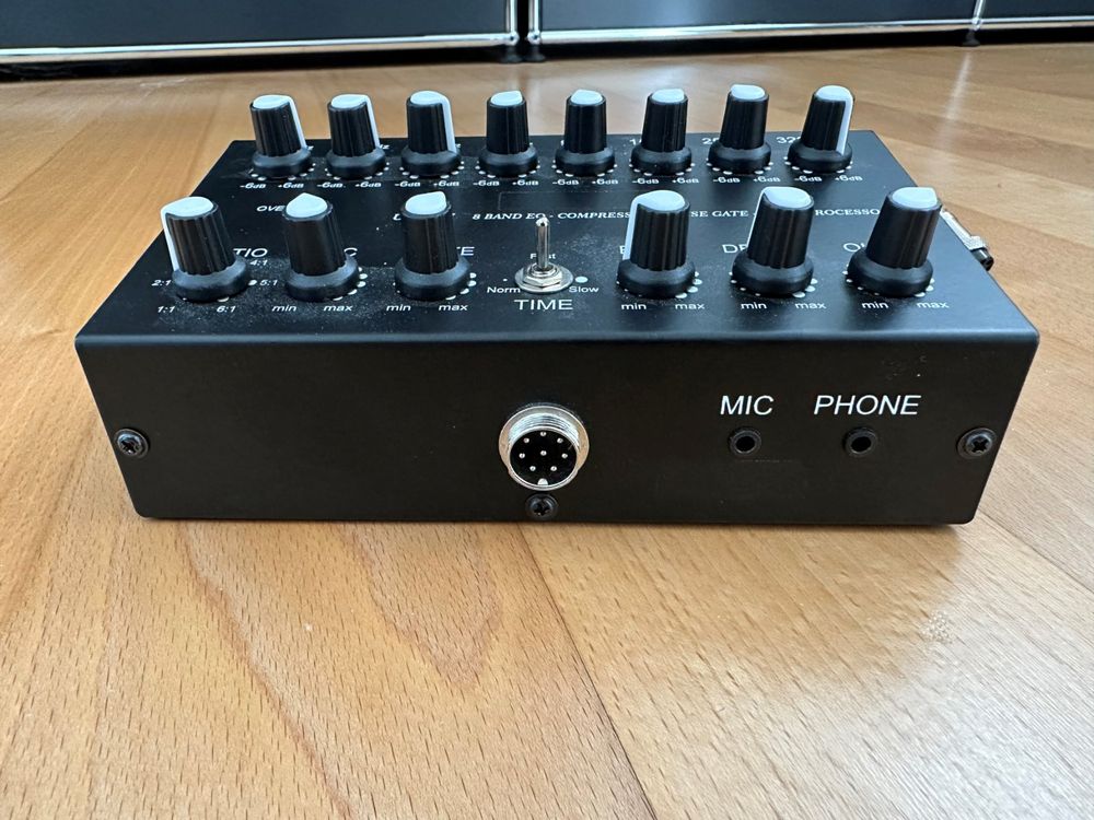 8-Band Mikrofon-Equalizer EQ V.6 von UR6QW für ICOM Geräte | Kaufen auf Ricardo