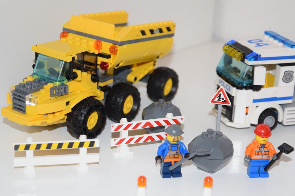 Lego City Polizei LKW, Hubschrauber, und Baustelle-Auto (Gebraucht) in ...