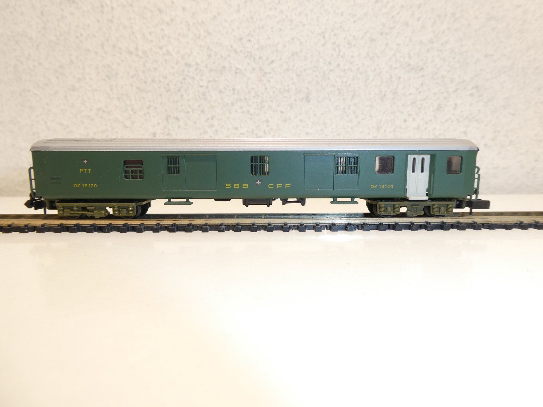 Arnold Gepäckwagen SBB PTT DZ 19120 Spur N 3711 (Gebraucht) in Luzern ...