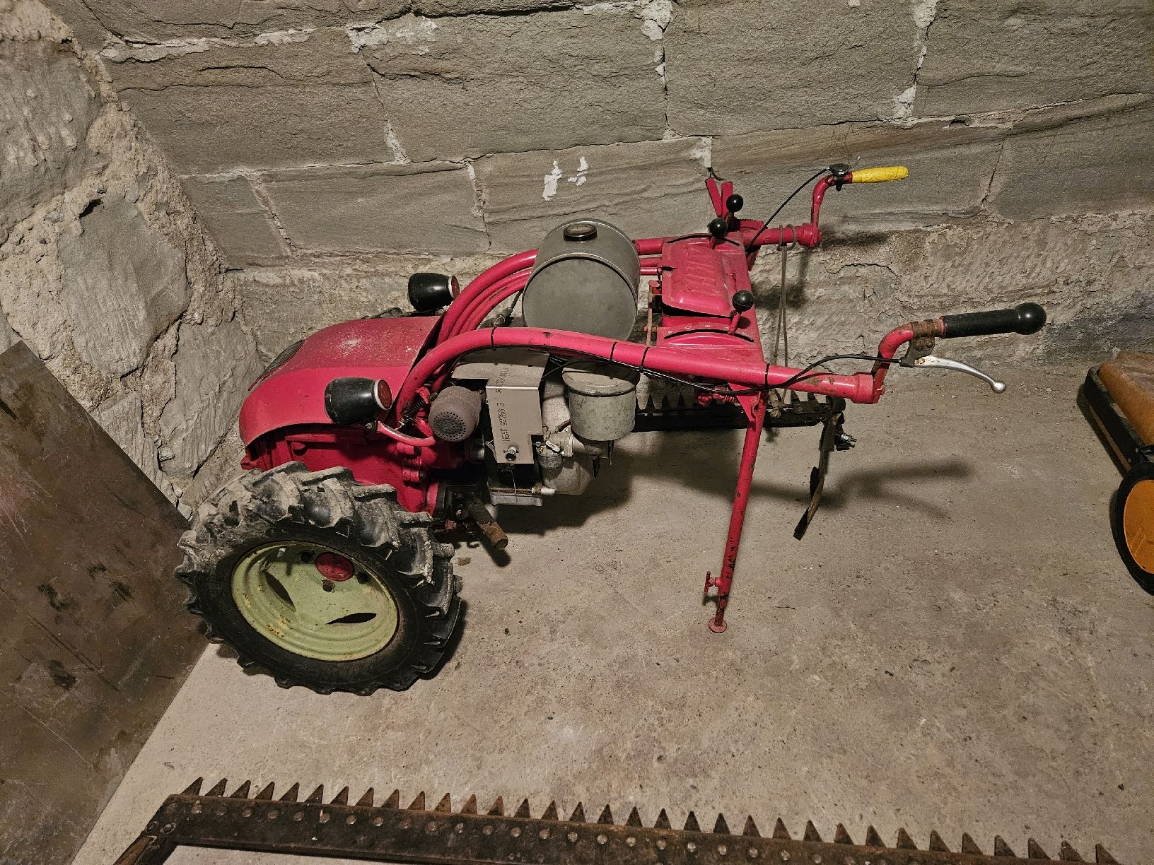 Aebi AM70 mit Anhängegelenk (Gebraucht) in Riedtwil für CHF 800 – nur Abholung auf Ricardo kaufen