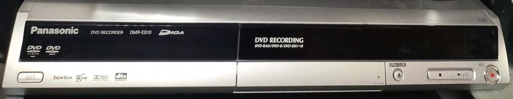 Panasonic DMR-ES10 DVD Recorder VHS Combo Player (Gebraucht) in Geneve ...