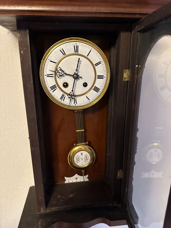 Wand Uhr (Gebraucht) in Landquart für CHF 1 – mit Lieferung auf Ricardo kaufen