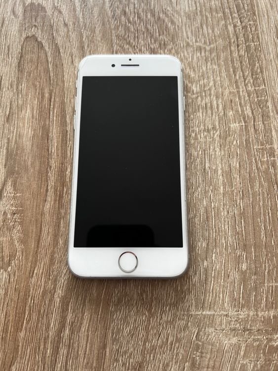 iPhone 8 128GB weiss | Kaufen auf Ricardo
