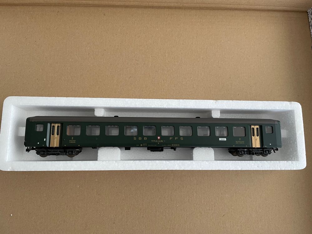 ROCO HO 4238A SBB 2 Kl. Wagen altes Logo (Neu (gemäss Beschreibung)) in ...