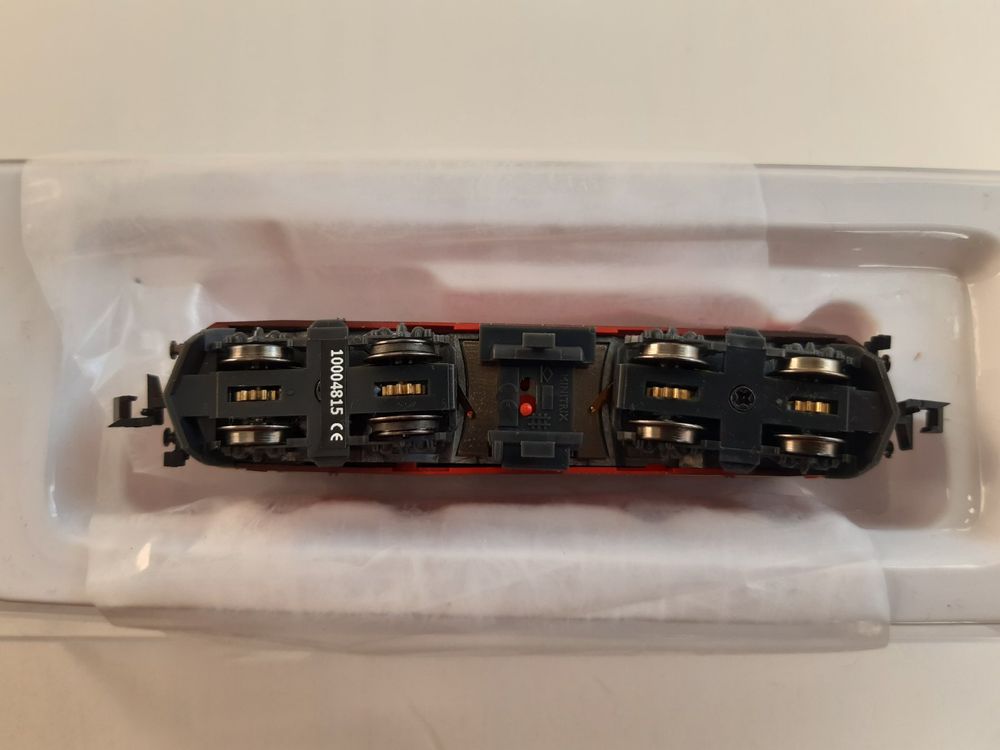 SBB E-Lok Re 4/4 II Spur N, Minitrix 12326 (Gebraucht) in Mitlödi für CHF 79 – mit Lieferung auf ...