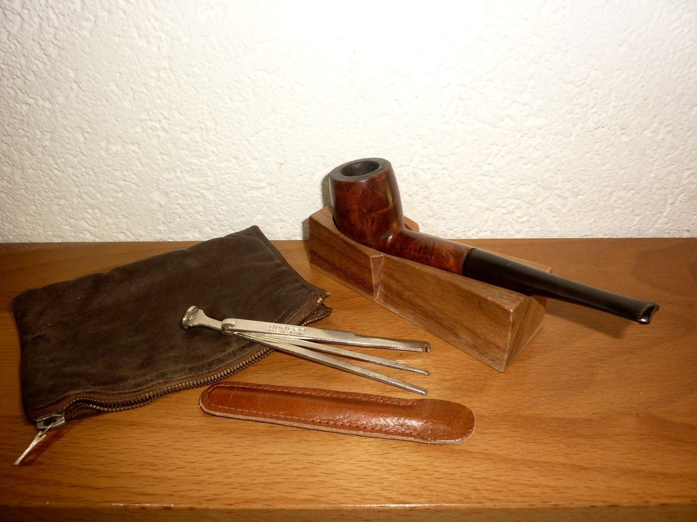 Tabackpfeiffe BRUYERE Set mit Halter Stopfer und Tabacktasch (Gebraucht ...