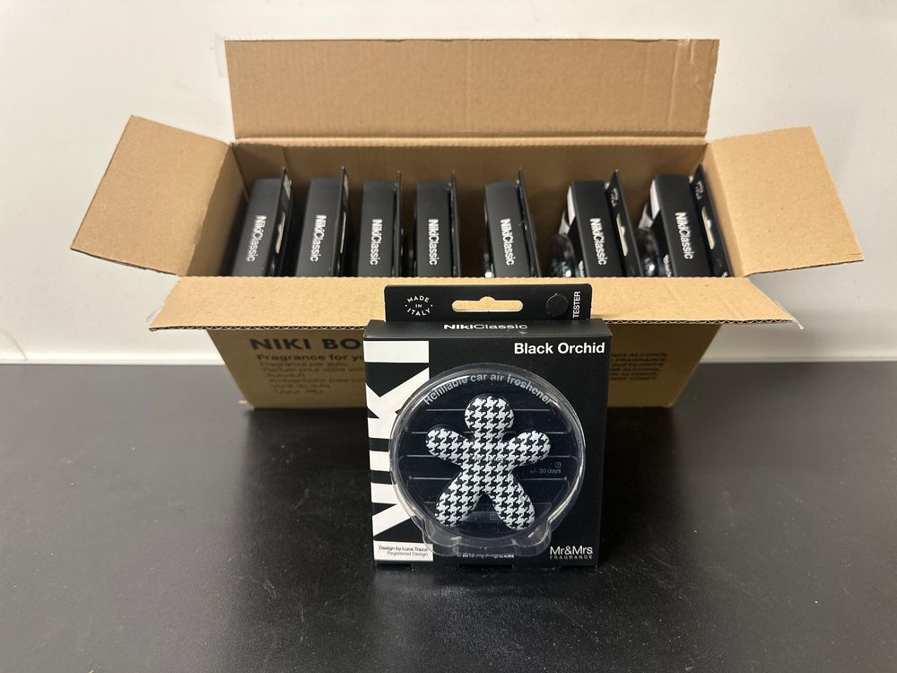 Neu Auto Duft Lufterfrischer Mr&Mrs Niki (8x) | Kaufen auf Ricardo