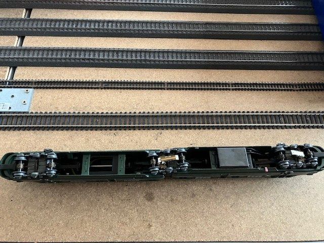 Märklin DL800 Doppellokomotive olivgrün/grau, H0, WS RAR (Gebraucht) in ...