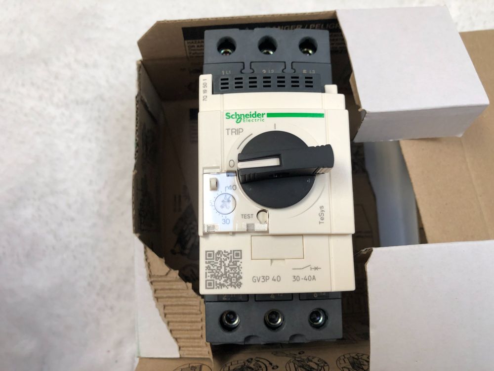 Motorschutzschalter Schneider GV3L50 | Kaufen auf Ricardo