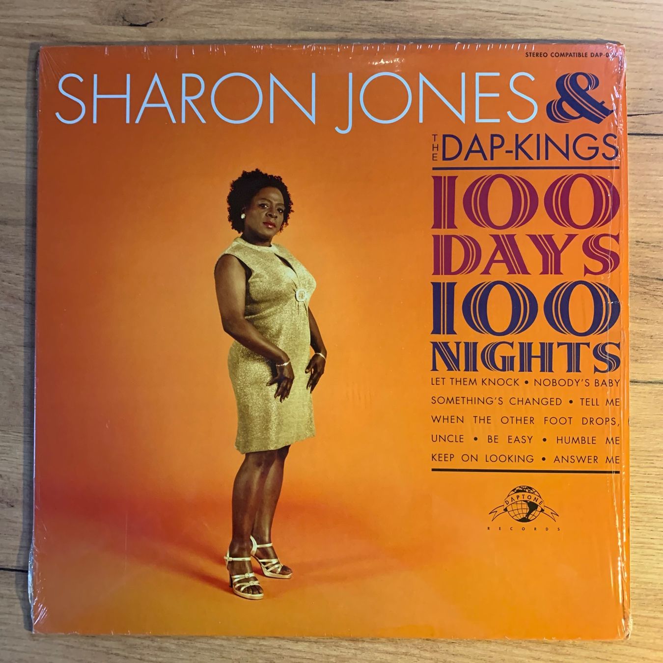 SHARON JONES - 100 DAYS, 100 NIGHTS...RE US 2017...VG+/EX (D'occasion ...