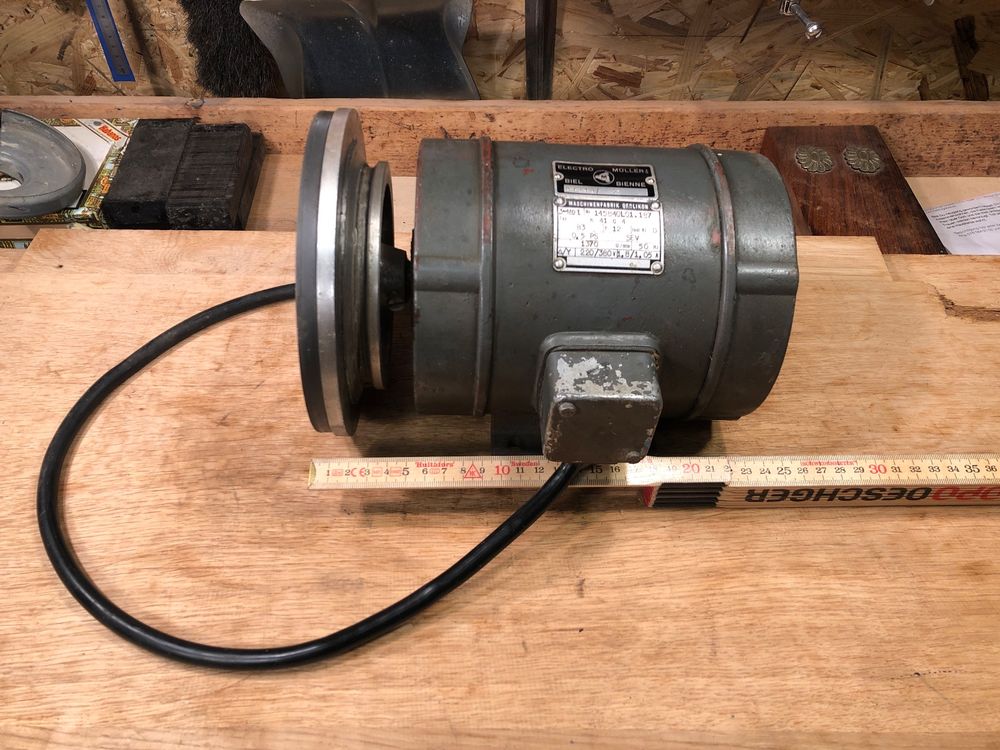 Massiver 220/340V Motor (Gebraucht) in Giebenach für CHF 10 – mit ...