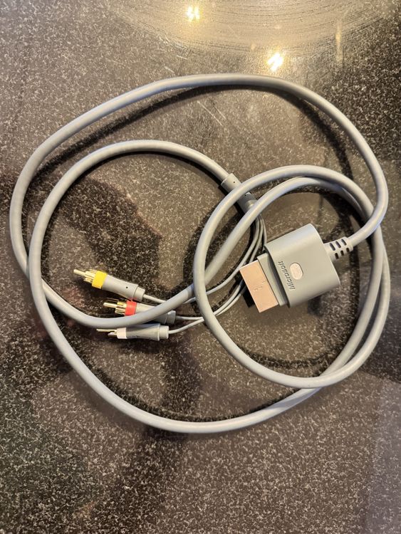 Original Xbox 360 Composite AV Cable (Gebraucht) in Erlinsbach SO für ...