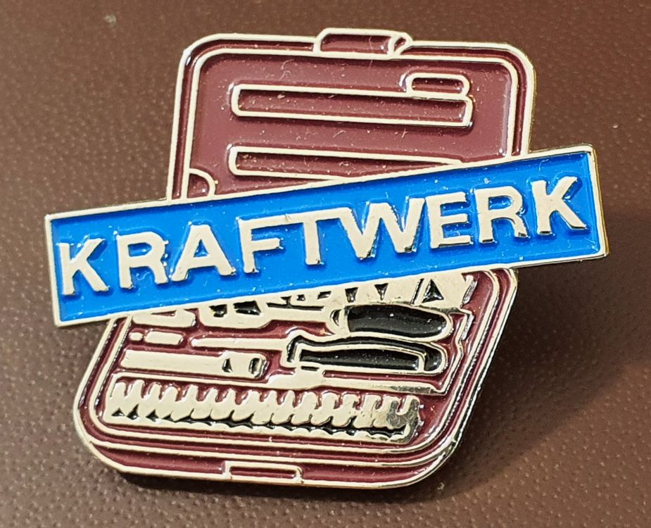 R547 - Pin Werzeugkoffer KRAFTWERK (Gebraucht) in für CHF 2 – mit ...