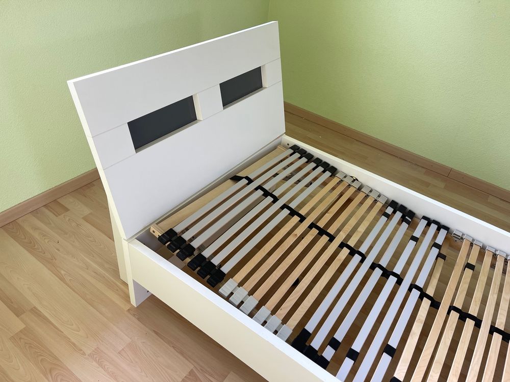 Bett 90x200 | Kaufen auf Ricardo