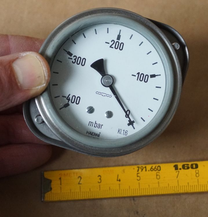 Vakuum-Manometer -400 mbar (Gebraucht) in Zuerich für CHF 1 – mit ...