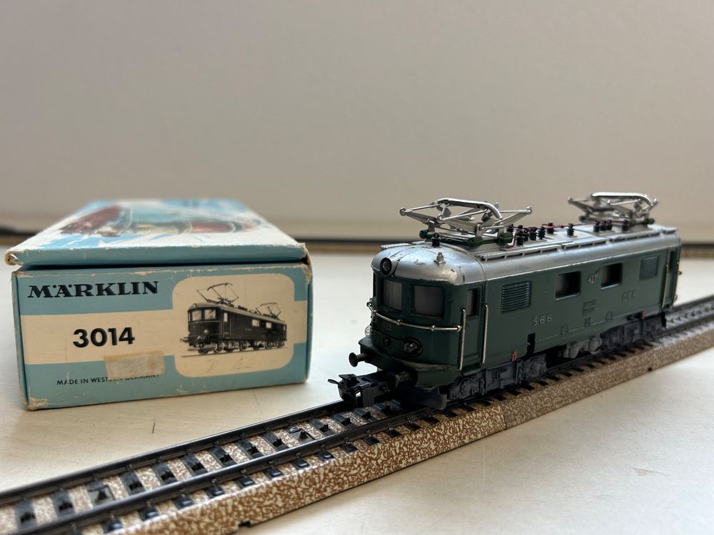 Märklin 3014 E-Lok Re 4/4 I SBB H0 (Gebraucht) in Reitnau für CHF 53 – mit Lieferung auf Ricardo ...