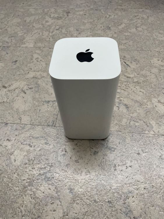 Apple AirPort Time Capsule (2 TB, Model A 1470) (Gebraucht) in Boll für ...